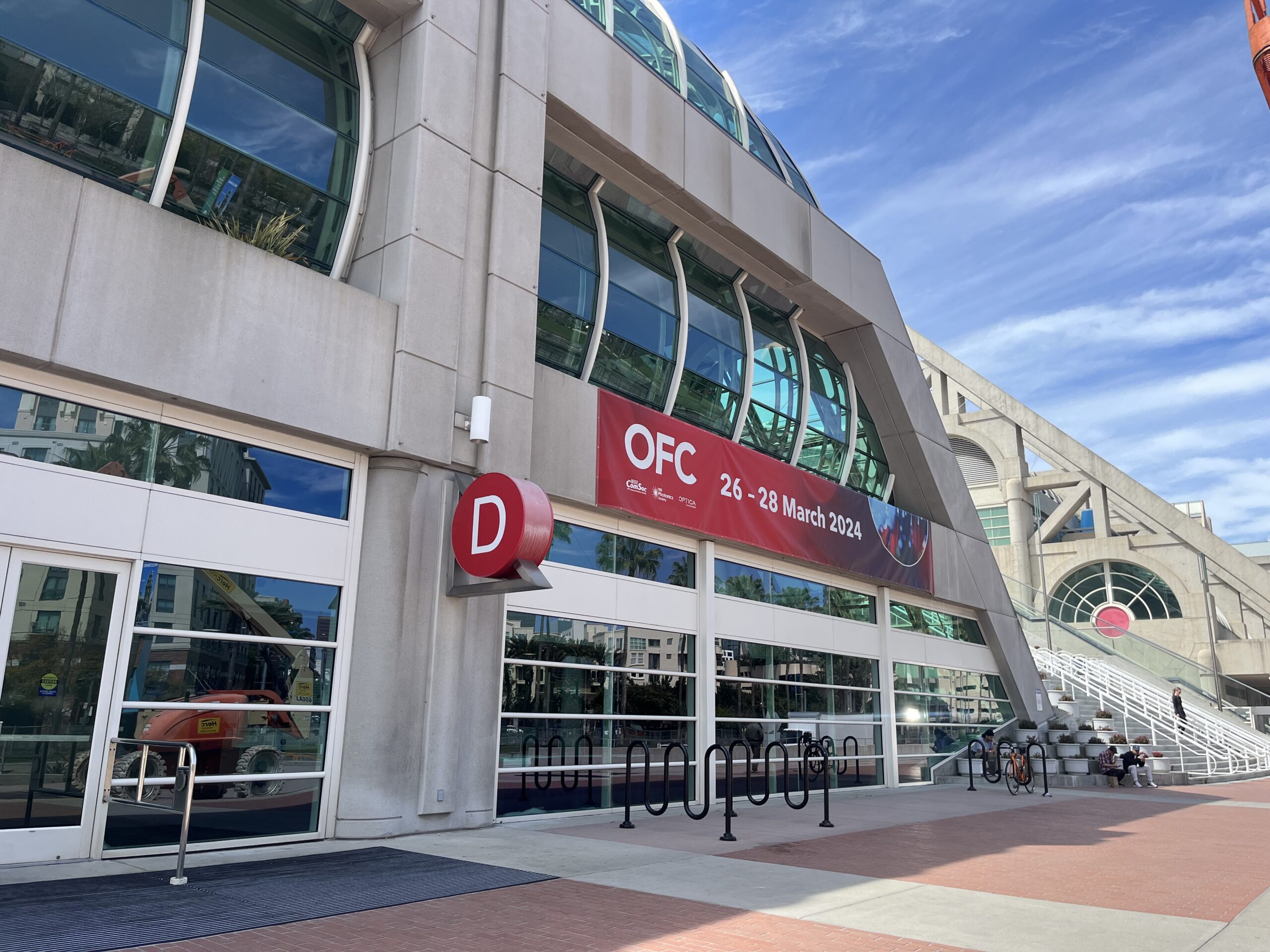 QTI presents a live QKD demo at OFC 2024 - QTI Quantum ...